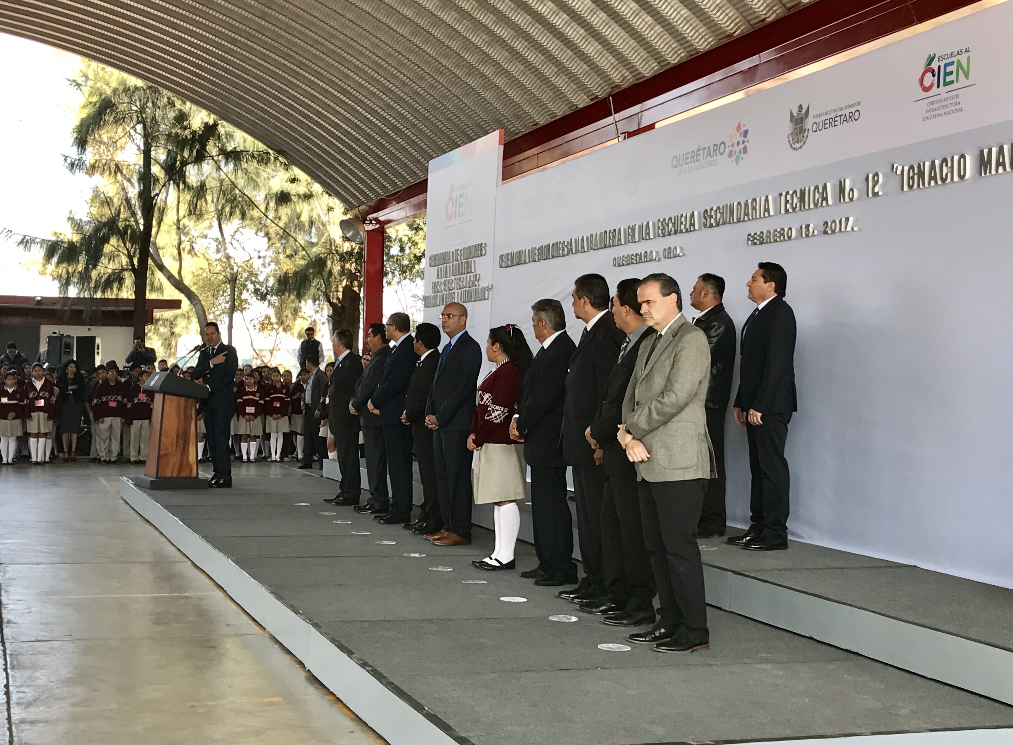 Anuncian 60 MDP para Menchaca - La Voz de Querétaro